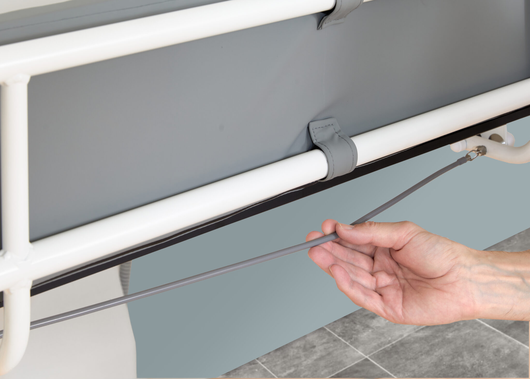 Table de change murale et pliable, Vario offre confort et sécurité